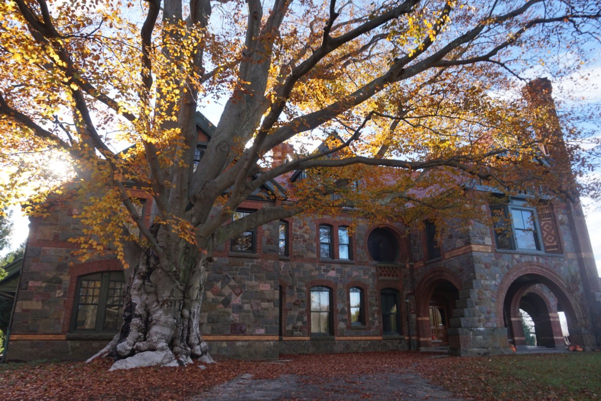 My First Visit: The Eustis Estate – The Historic New England Project